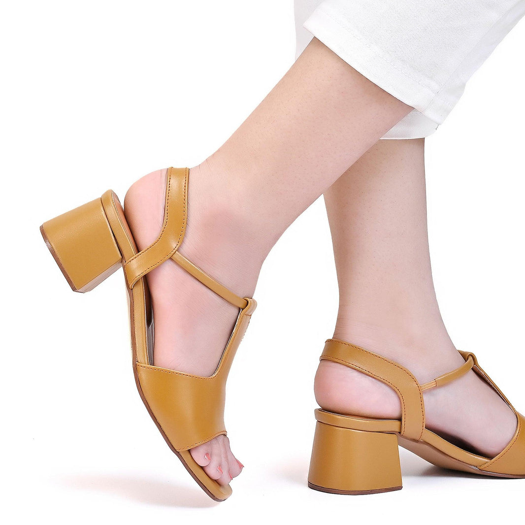 Buy Ladies Sandals - Best Women Footwear Online